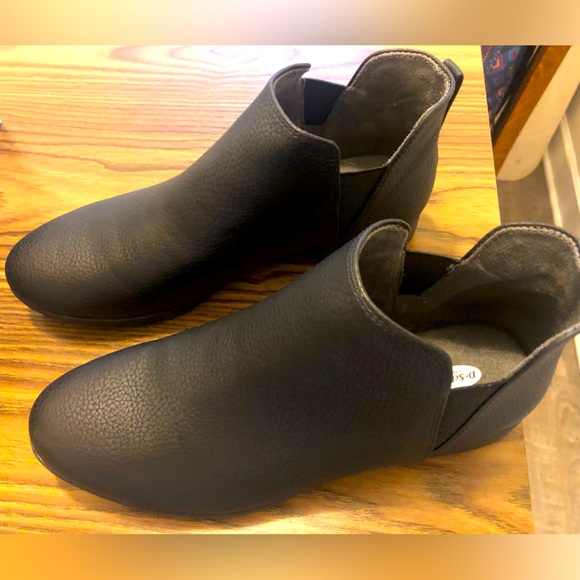 Dr. Scholl's | Shoes | Dr Scholls Womens Real Cute Slipon Booties Black ...